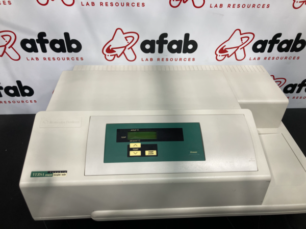 Molecular Devices VersaMax Microplate Reader with Toughbook and ...