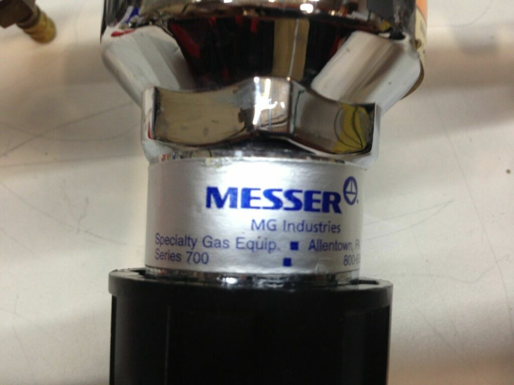 Messer Specialty Gas Regulator Series-700 - AFAB Lab Resources