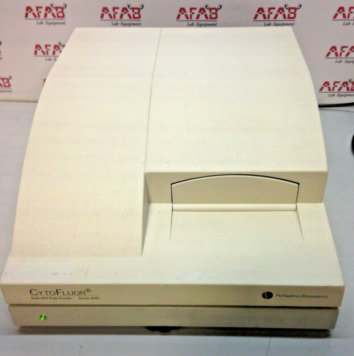 CytoFluor Multi-Well Plate Reader Series 4000 - AFAB Lab Res