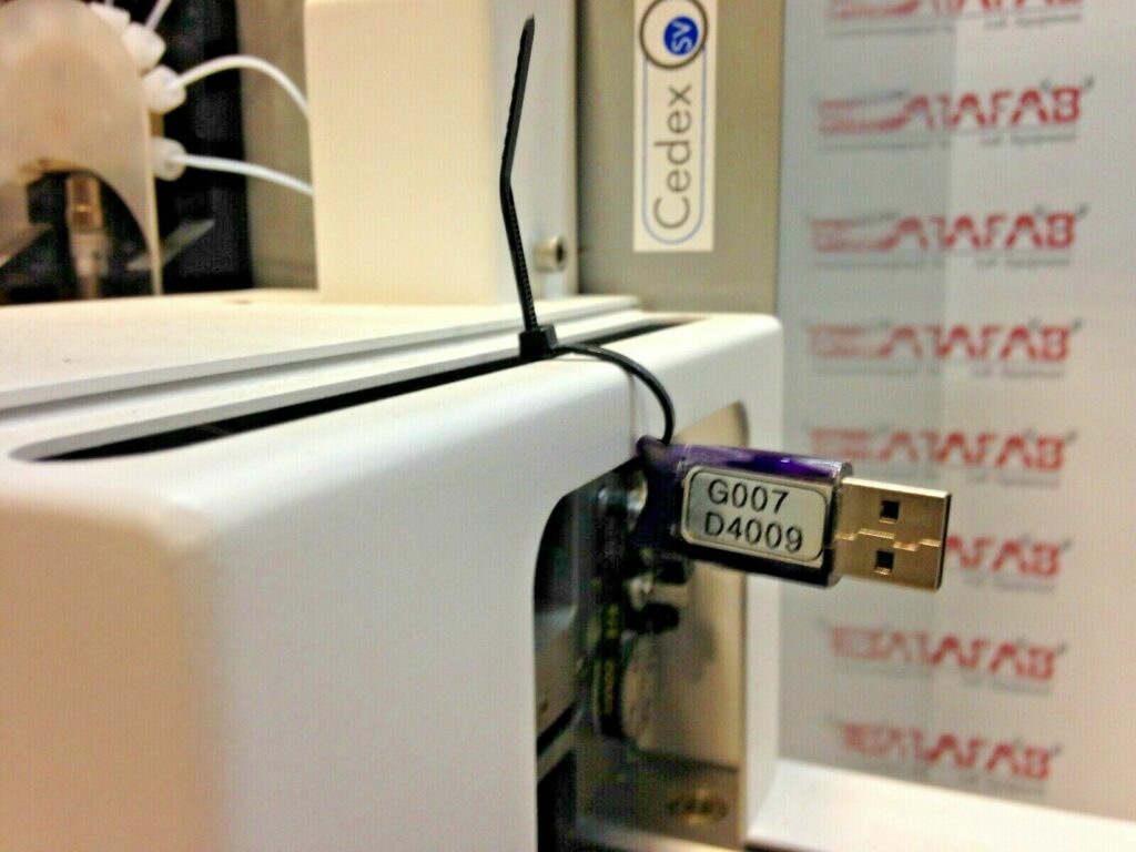 Innovatis Cedex MS20C Automated Cell Counter - AFAB Lab Resources